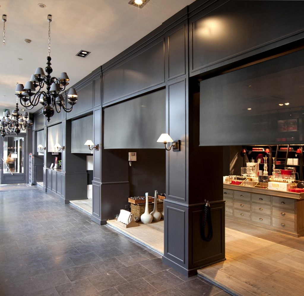 Store enrouleur screen - Maison Bleue Luxembourg